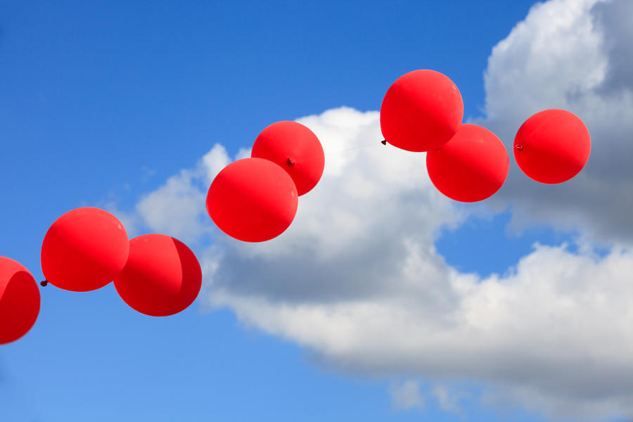99 Red Balloons: a meditation. – Part-Time Mother Teresa